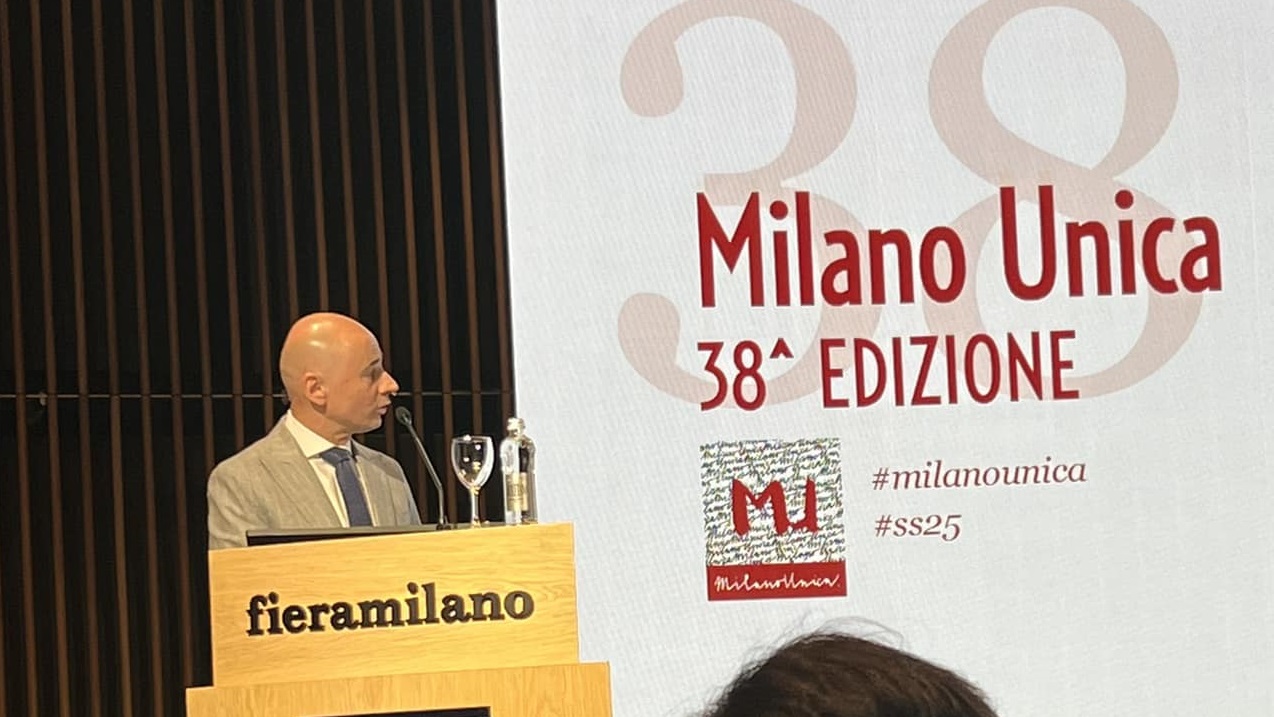 Aperta Milano Unica: Il tessile in frenata nel 2023. Nuovo presidente ...