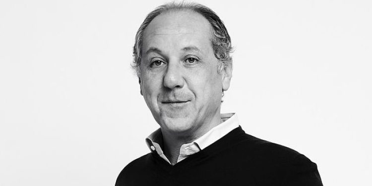 A Maurizio Germanetti la label "Chiara Boni La Petite Robe" - Prima Biella